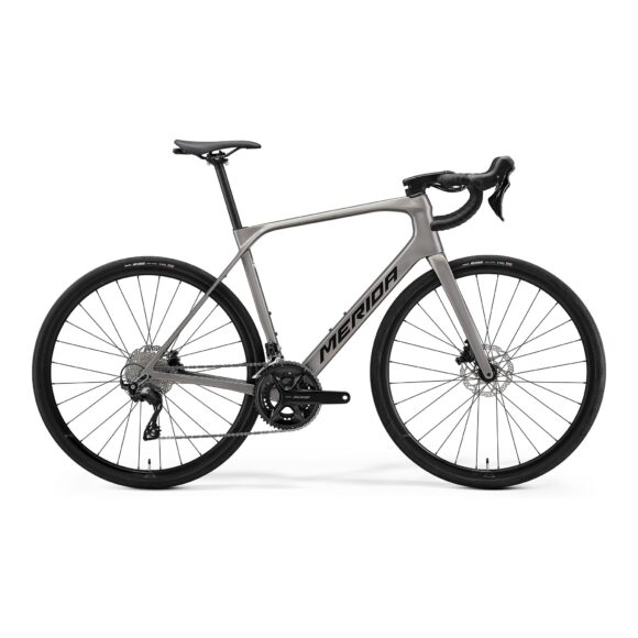 Merida Scultura Endurance 4000 24-Växlad Landsvägscykel - Team Sportia